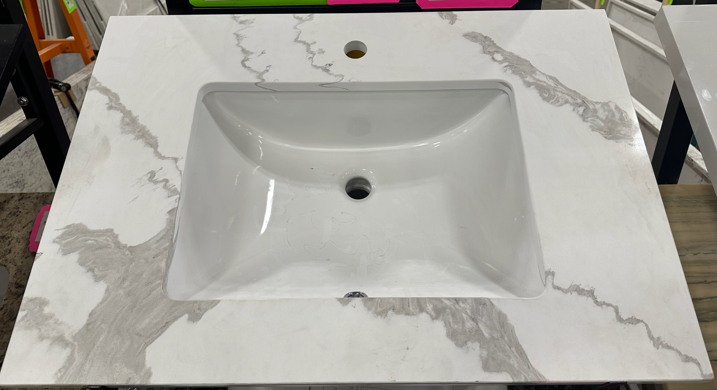 P2322 Calacatta Wood Vanity Top (QUARTZ / Single Hole) – J&J ...