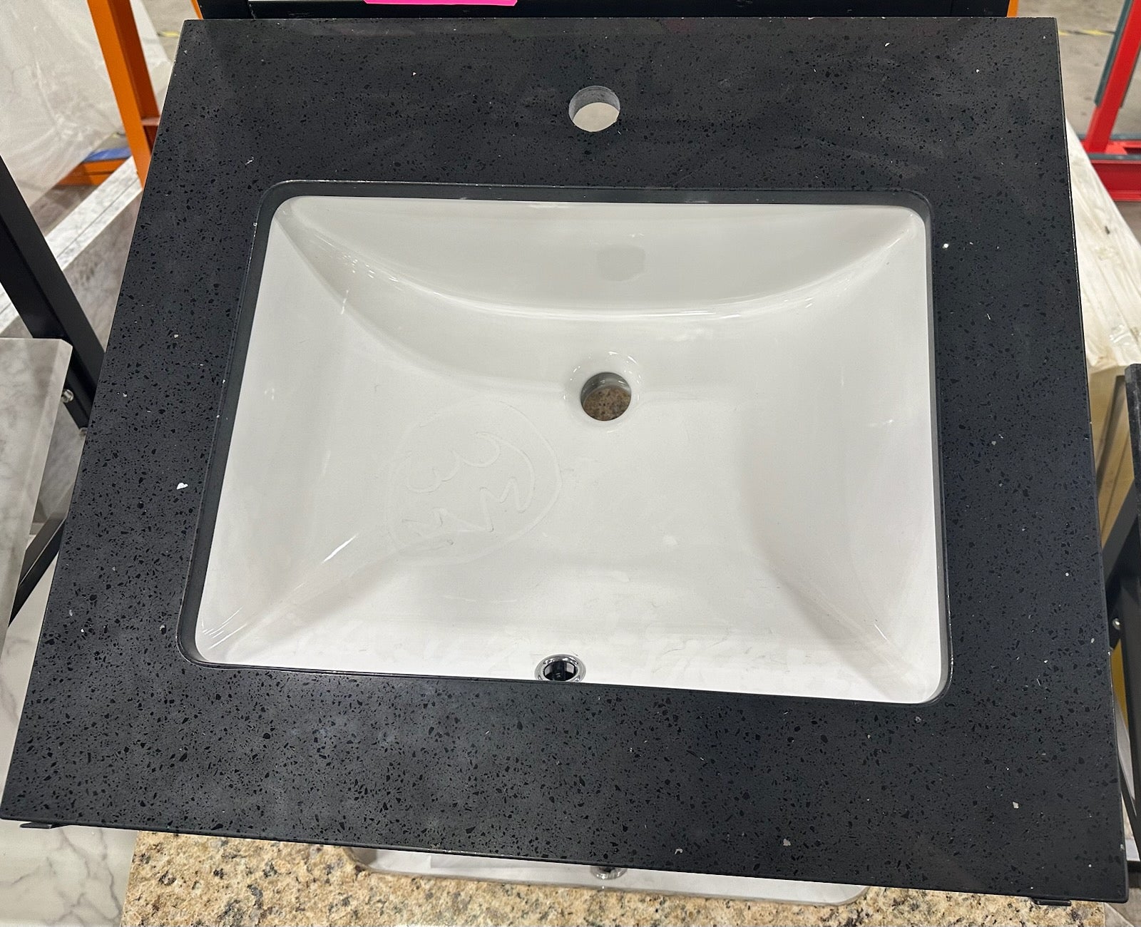 P1121 Diamond Black Vanity Top (QUARTZ / Single Hole) – J&J LIQUIDATORS LLC
